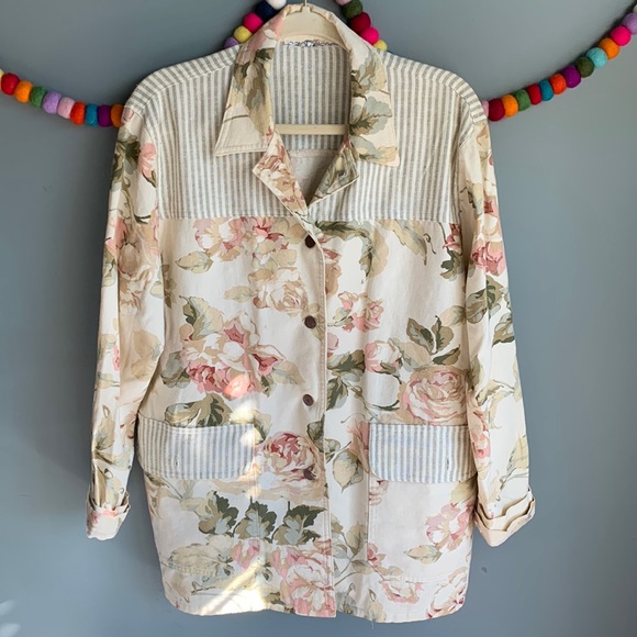 Vintage | Jackets & Coats | Vtg Coastal Grandma Floral Utility Jacket ...